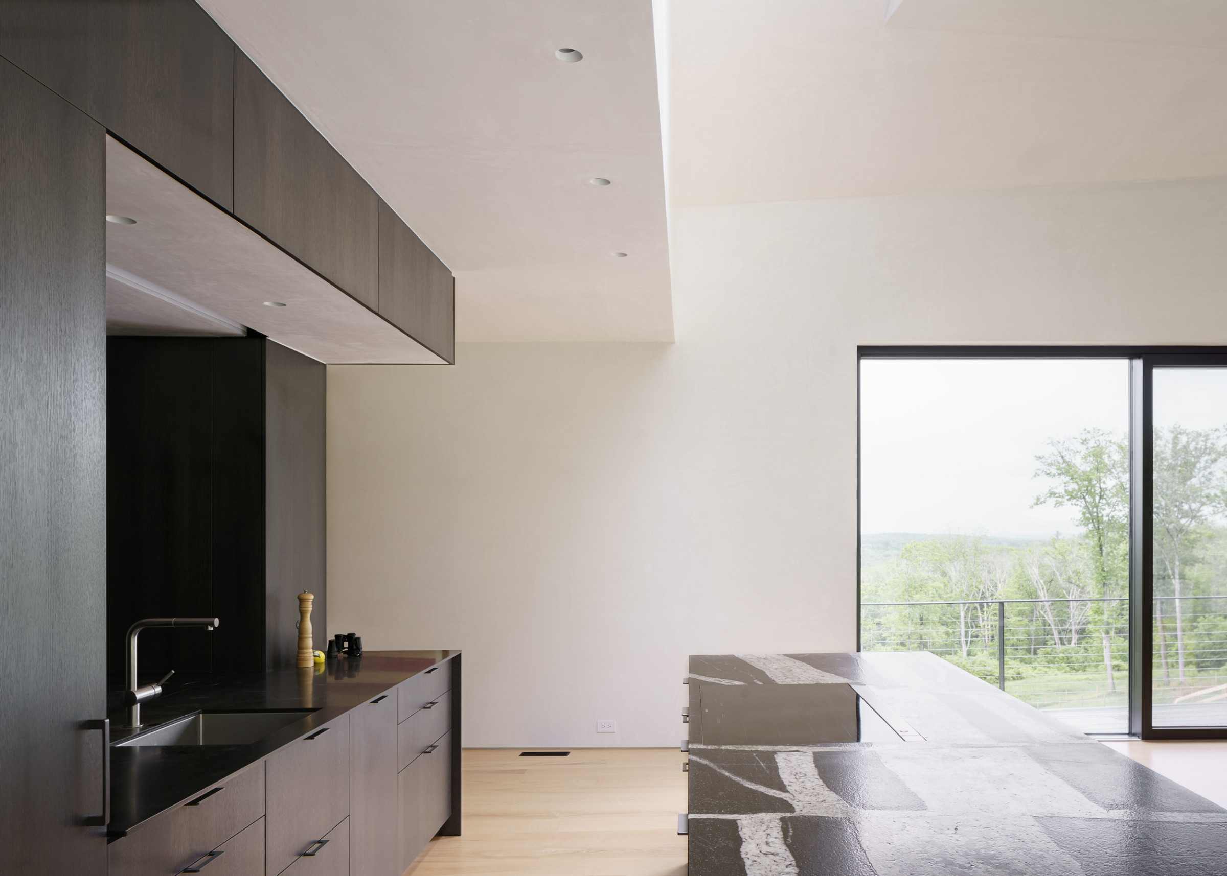 HOUSE SIX – EASTON COMBS